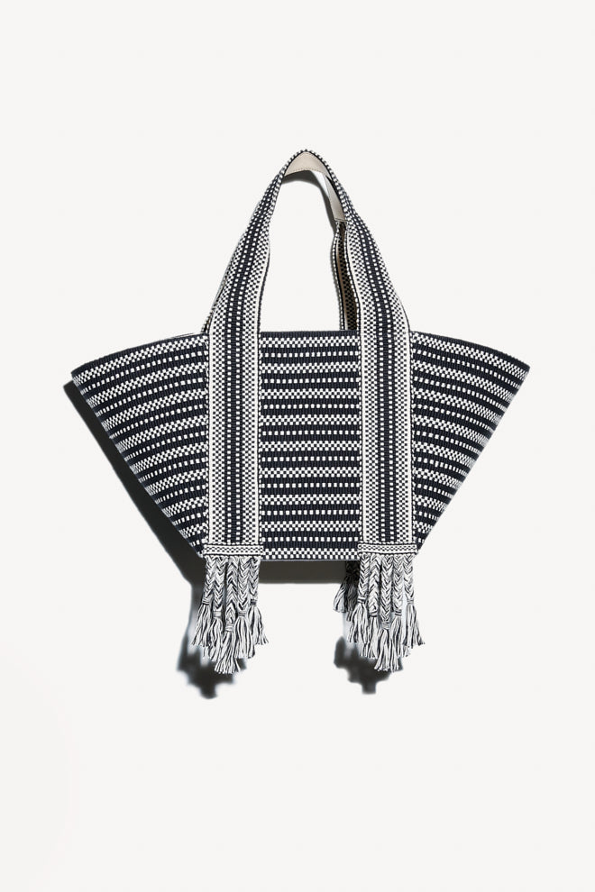 CHULO - LARGE TOTE BAG – AMAMBAIH